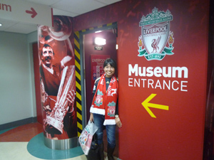Liverpool vs Manchester United 2-0 | Travel Blog | Time of our Lives ...